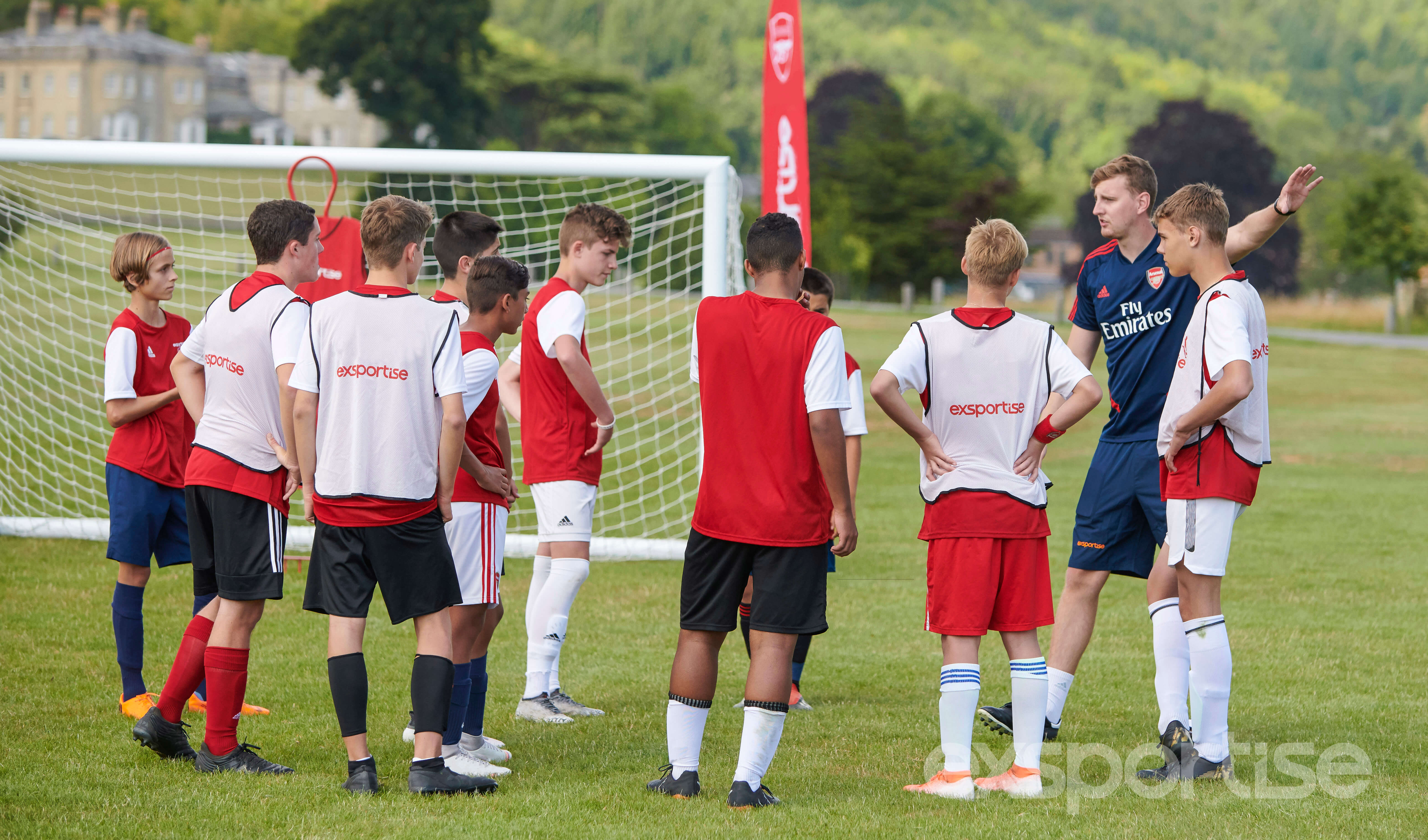 Arsenal soccer camp in the UK [Summer Football Camp 2025]
