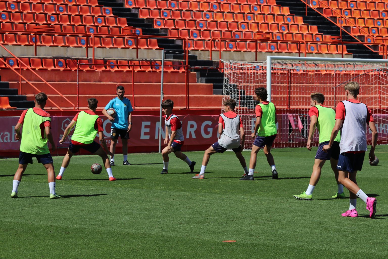 The best soccer strategies: formations and line-ups - Ertheo ...