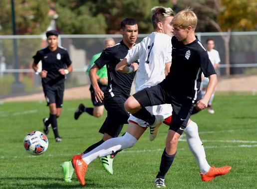 What Is A Box To Box Midfielder? Qualities, Drills, and More