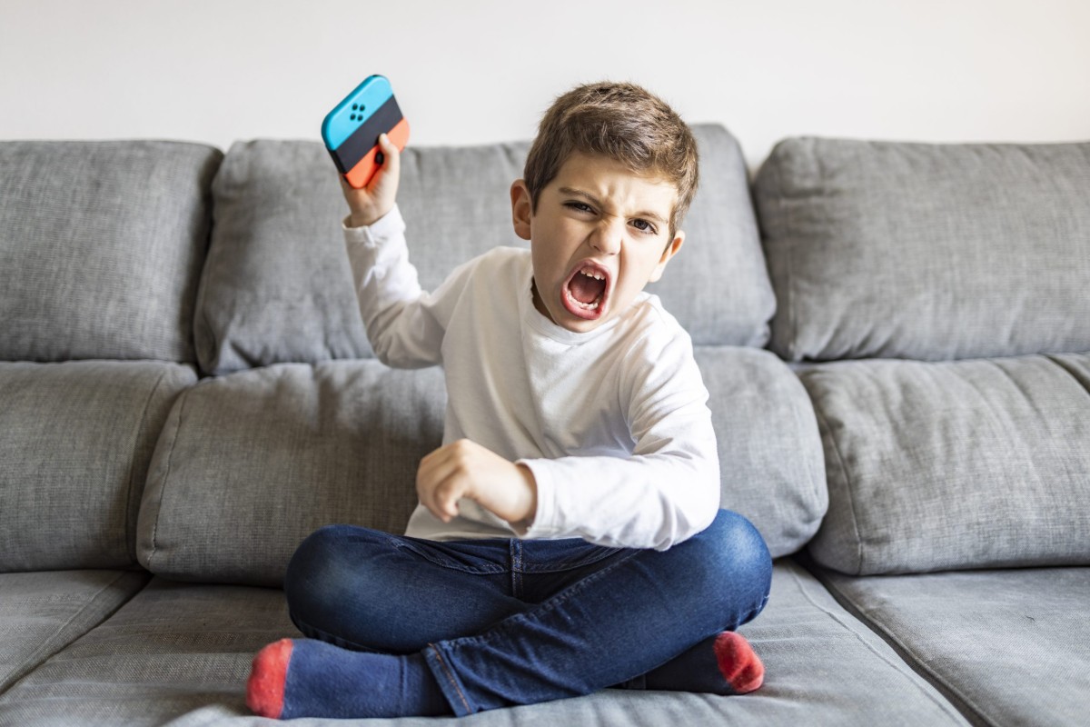 Addiction aux jeux vidéo : causes, conséquences et recommandations