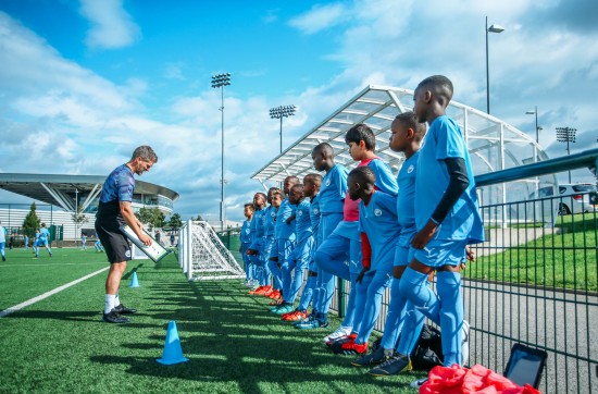 Best Football Academies in England - Ertheo - Education & Sports